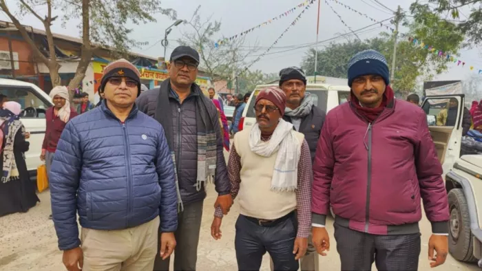 Bihar News: रिटायरमेंट से पांच दिन पहले घूस लेते पकड़े गए ब्लॉक ...