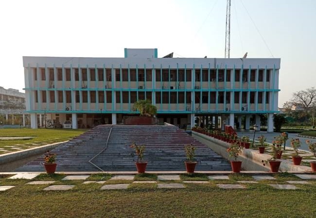 पूसा कृषि विवि को मिला यूनिवर्सिटी ऑफ द ईयर अवार्ड - Pusa Agricultural ...