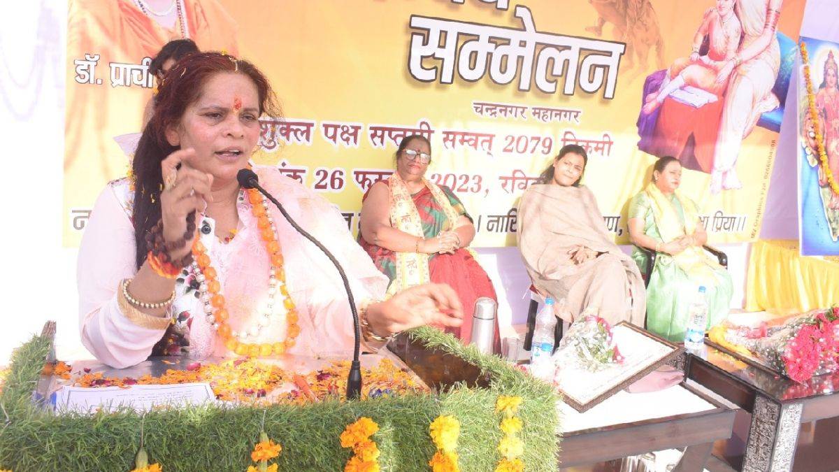 Firozabad: 'फ्रिज-सूटकेस में बंद न हो बेटियां, इसलिए बनाएं संस्कारवान ...