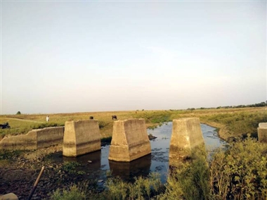 पुल निर्माण का सपना कब होगा साकार