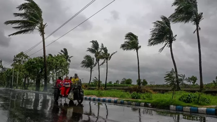 Cyclone Remal : झारखंड में भी दिखेगा 'रेमल' का ताबड़तोड़ असर, तूफानी ...