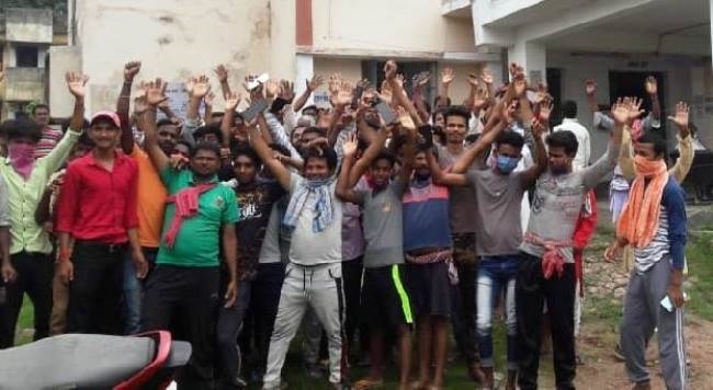 मलिछाम में ब्रह्मास्थान की जमीन अतिक्रमण को लेकर तनाव, सैकड़ों लोग ...