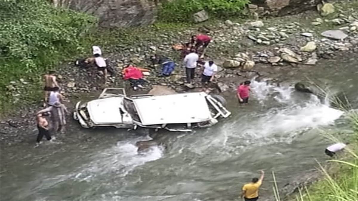 Himachal: बेटी के घर बच्‍चा होने पर बधाई देने जा रहे परिवार के चार सदस् ...