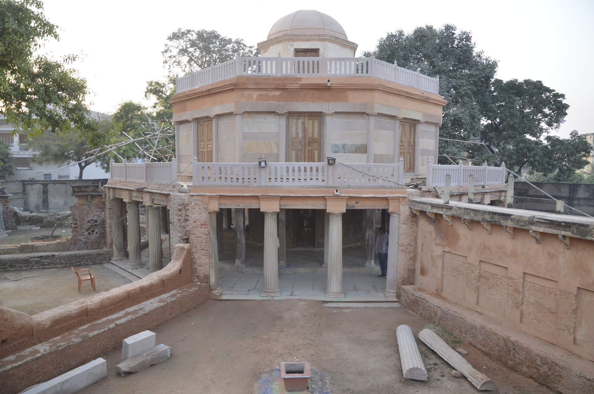 Tourist places of Varanasi : गुरुधाम मंदिर में समाहित सप्तपुरी और चार ...