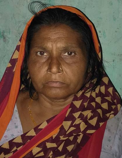 पूर्व सैनिक की पत्नी के बाइक सवारों ने कुंडल लूटे - Constant char(39 ...