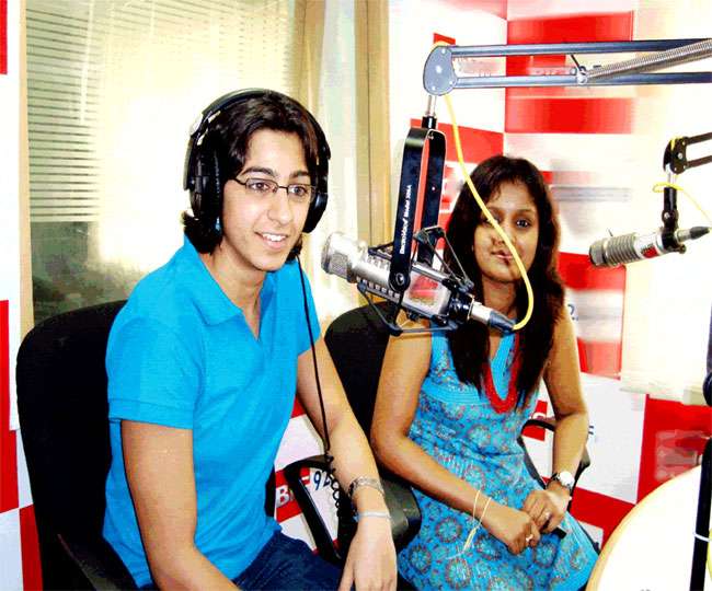 Radio Khanchi: रेडियो खांची का ऑन एयर टेस्टिंग सफल, 10 वर्षों के इंतजार ...