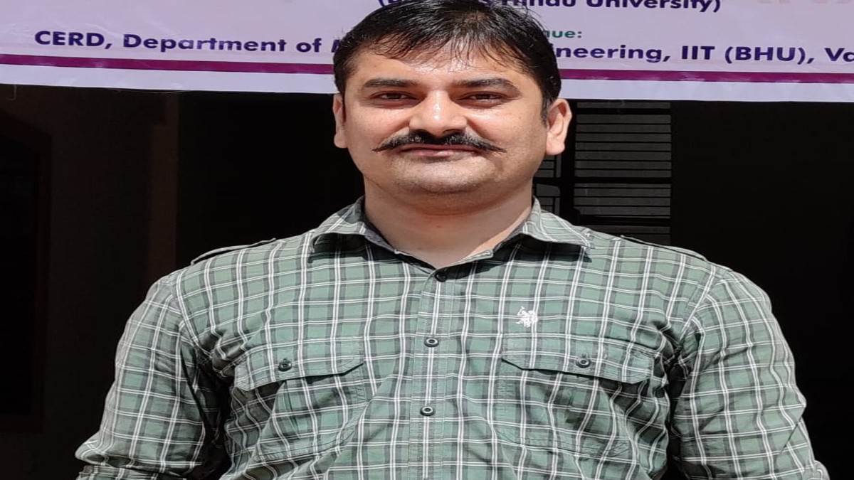 कौन है डॉ पुष्पेंद्र सिंह राठौर जिनका नाम अमेरिका की यूनिवर्सिटी ने विश्व के शीर्ष वैज्ञानिकों