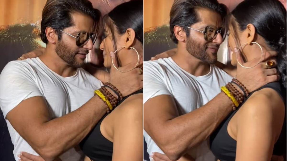 Poonam Pandey के साथ करणवीर बोहरा हुए रोमांटिक, ट्रोल्स ने कहा- करणवीर ...