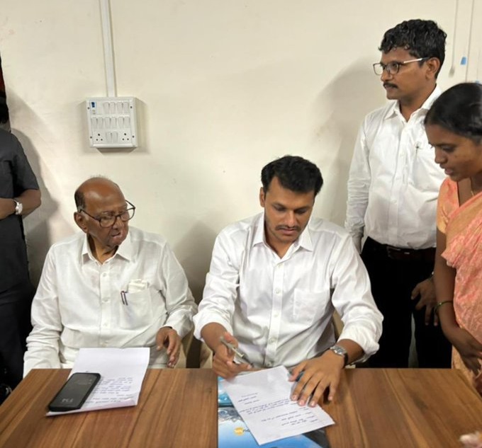 भतीजे अजित को हराने के लिए चाचा ने चली बड़ी चाल, कौन हैं योगेंद्र पवार ...