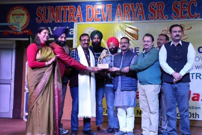 लोक नाच, गीत से देश की संस्कृति से कराया अवगत - Lok Utsav Gurdaspur ...