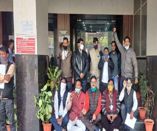 KDA Strike in Kanpur:केडीए की हड़ताल खत्म, अब 10 दिन में जारी होंगे ...