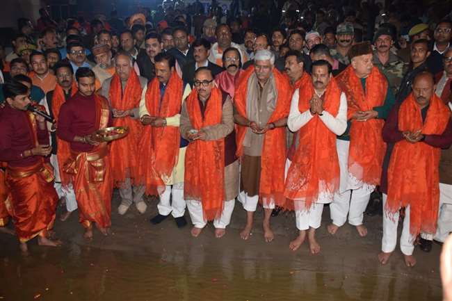 Ganga Yatra Varanasi गंगा की अविरलता से आर्थिक विकास के लिए यात्रा ...