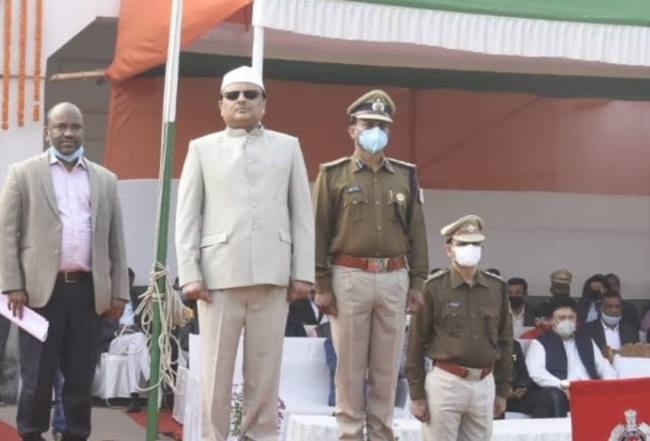 रेलवे ट्रैक के पहरेदारों की जान बचाएगा रक्षक - char(39)char(39 ...