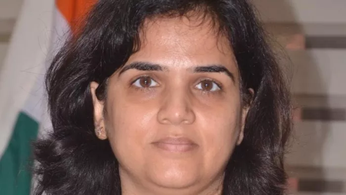 दिल्ली के दक्षिण पूर्वी जिला प्रशासन ने बैकों के तर्ज पर शुरू की टोकन ...