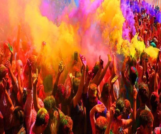 Holi Tradition in UP: उत्तर प्रदेश के इस शहर में मनता है तीन दिन का शोक ...