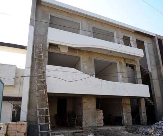 चंडीगढ़ कोठी प्रकरणः कोठी की रजिस्ट्री करने वाले अफसर और तहसीलदार से ...