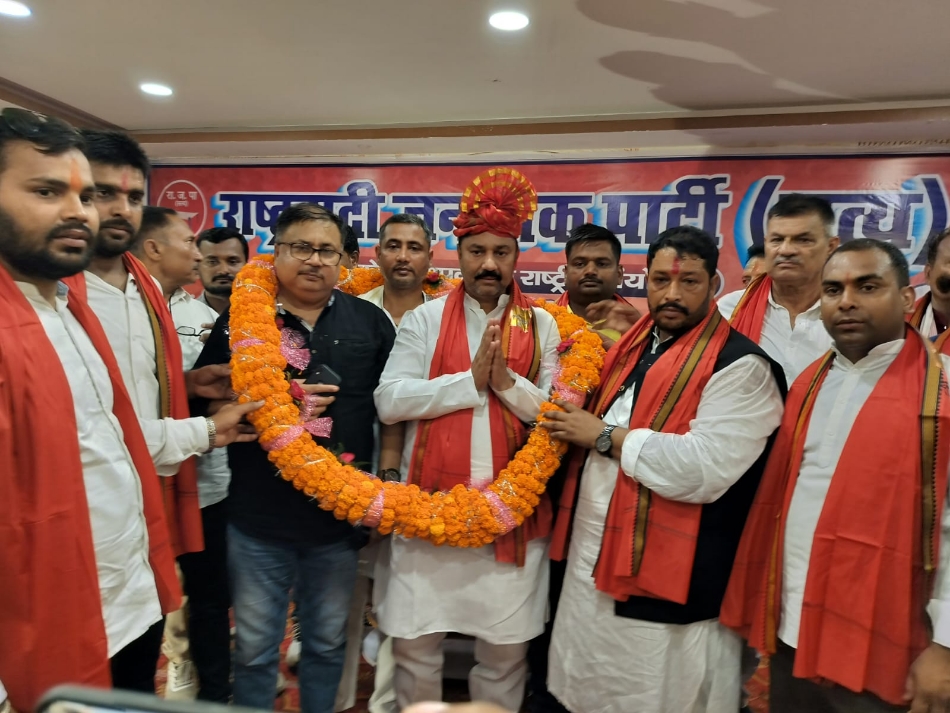 Bihar Politics: कद्दावर क्षत्रिय नेता ने बढ़ाई नीतीश की टेंशन? बिहार ...