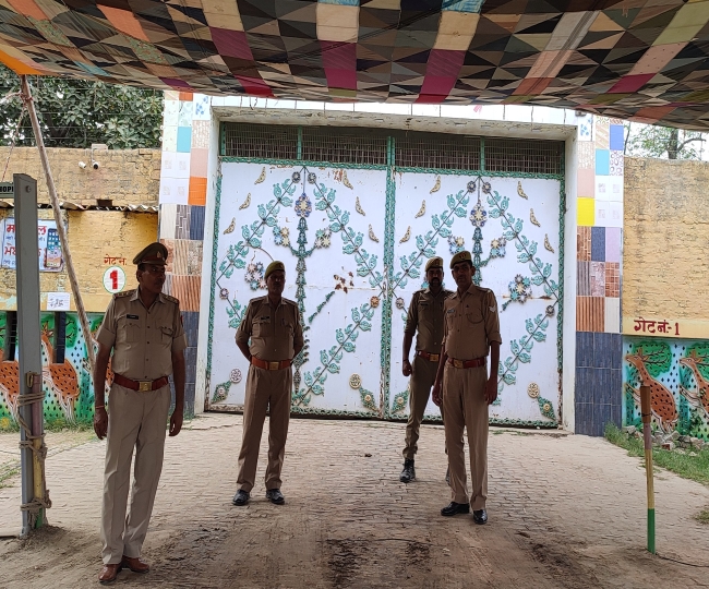 राम रहीम से मिलने डेरा सच्चा सौदा आश्रम बरनावा नहीं पहुंचे अनुयायी ...