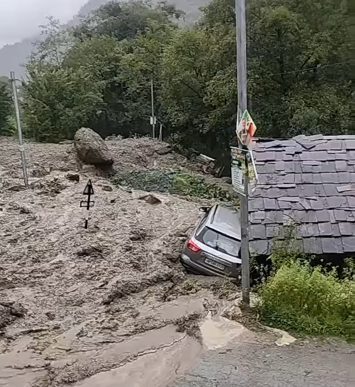 'पुष्पा' फिल्म का सीन नहीं... ये है हिमाचल का पंडो डैम, तस्वीरों में ...