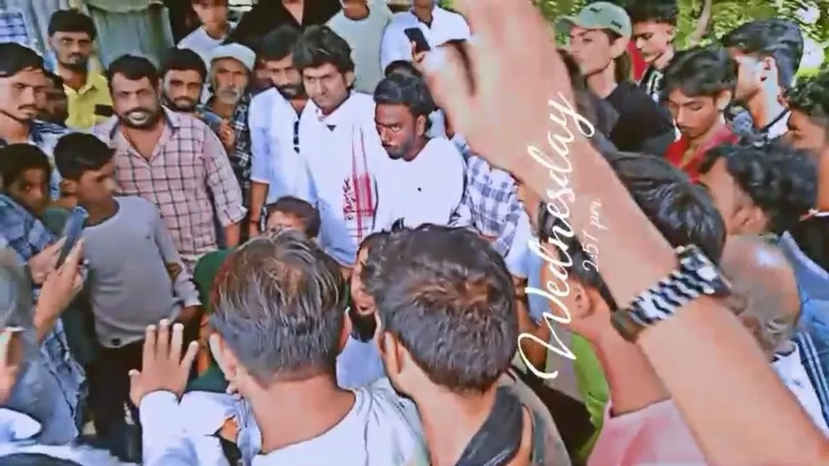 पूर्व विधायक को जमुई में झेलनी पड़ी जनता की नाराजगी, वायरल हुआ वीडियो; महागठबंधन से मिलेगा टिकट ...