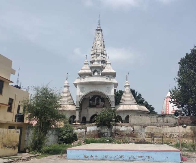 Janmashtami 2021: कैथल में ऊंचे टीले पर है गीता भवन मंदिर में महाभारत व ...