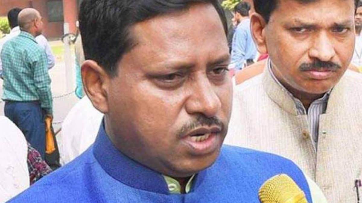 Ram Shankar Katheria : भाजपा सांसद राम शंकर कठेरिया ने खारिज की सोशल ...