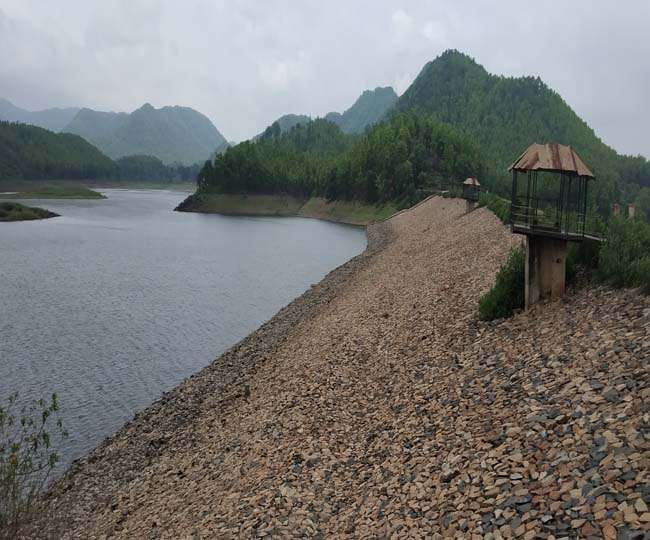 अनंत सौंदर्य समेटे है पहाड़ों से घिरे पालना डैम की सुहानी वादियां, आप ...