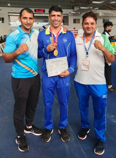 ढाकल के सुमित कुंडू ने राष्ट्रीय मुक्केबाजी में जीता स्वर्ण पदक - Sumit ...