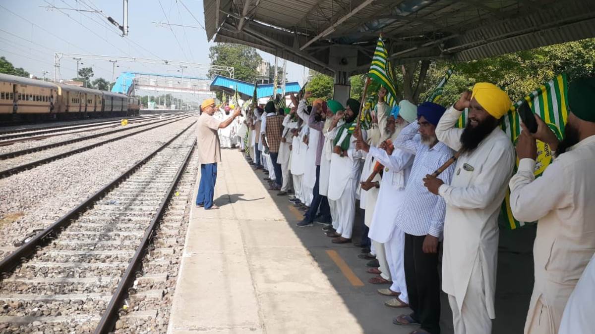 Punjab Rail Roko Andolan Live: मुआवजा और MSP समिति को लेकर किसानों का ...