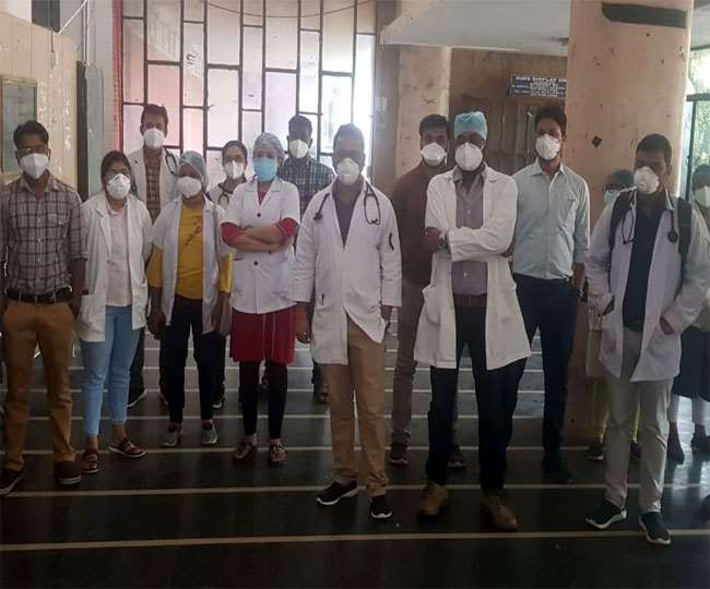 RIMS: सुरक्षा का आश्वासन मिलने के बाद ओपीडी सेवा शुरू, जूनियर डॉक्टरों ...