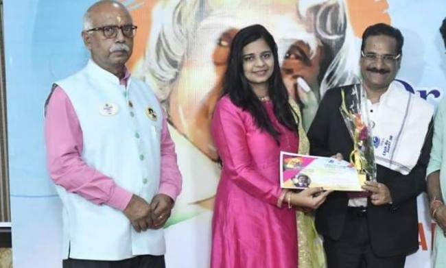नरेश आर्य दपंती को एपीजे अब्दुल कलाम अवार्ड - APJ Abdul Kalam Award to ...