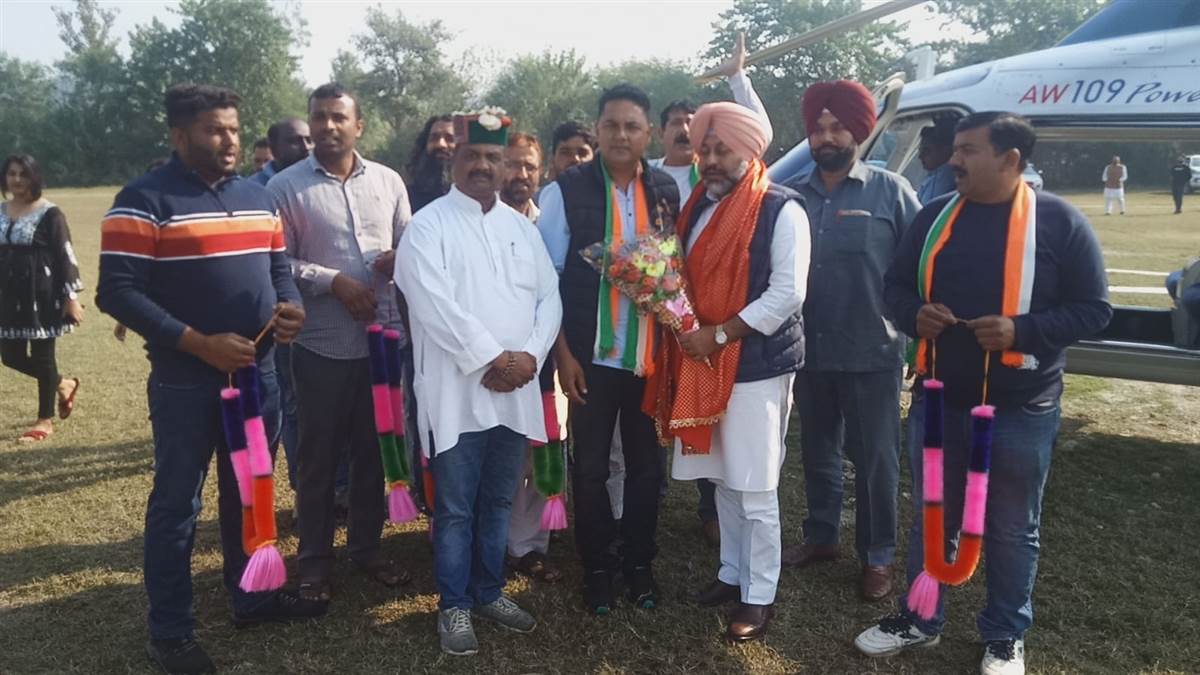 Himachal Election:कुलदीप कुमार को मनाने गुरकिरत कोटली पहुंचे अम्ब ...