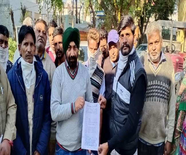 सफाई सेवक यूनियन जगराओं ने ईओ रंधावा को दिया मांगपत्र, कहा- फालतू काम ...