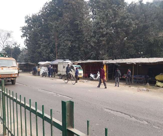 रामपुर से काठगोदाम तक एनएच 87 का निर्माण अतिक्रमण के कारण फंसा ...