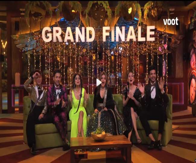 Bigg Boss 15 Grand Finale:शो के सेट पर पहुंची कंटेस्टेंट्स की मॉम्स ...
