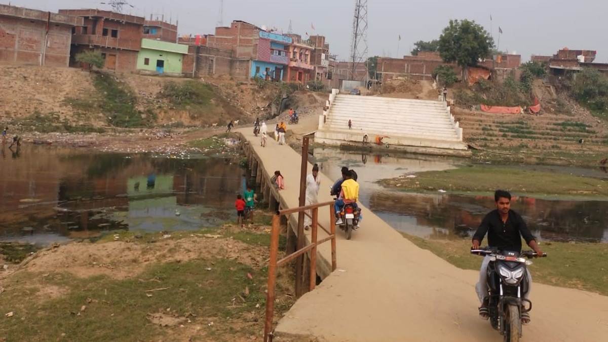 Sasaram News: जनता ने चंदे से बनवा लिया दो नदी पुल, लेकिन अब भी आ रही एक परेशानी, जन ...