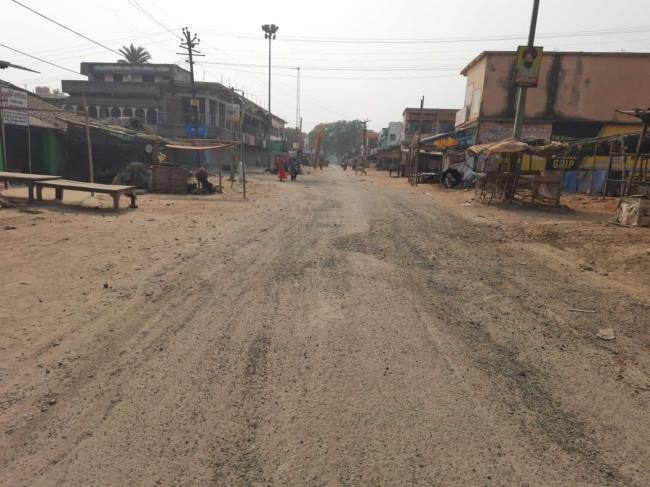 पुलिस ने चेतावनी देकर लोगों को भेजा घर - Impact of extension of lockdown in Ramgarh - Jharkhand ...