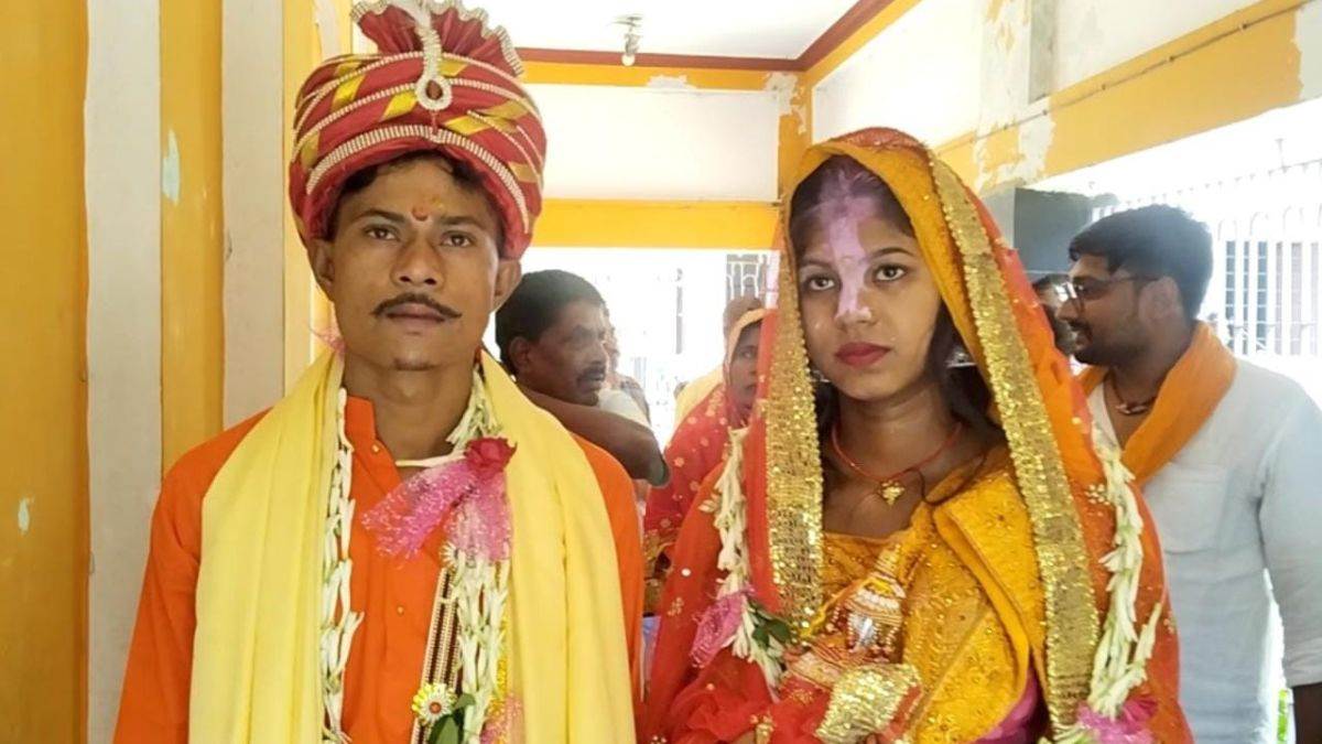 Bageshwar Baba से प्रेरणा लेकर नौशीन की घर वापसी: गंगा में डुबकी लगाकर ...