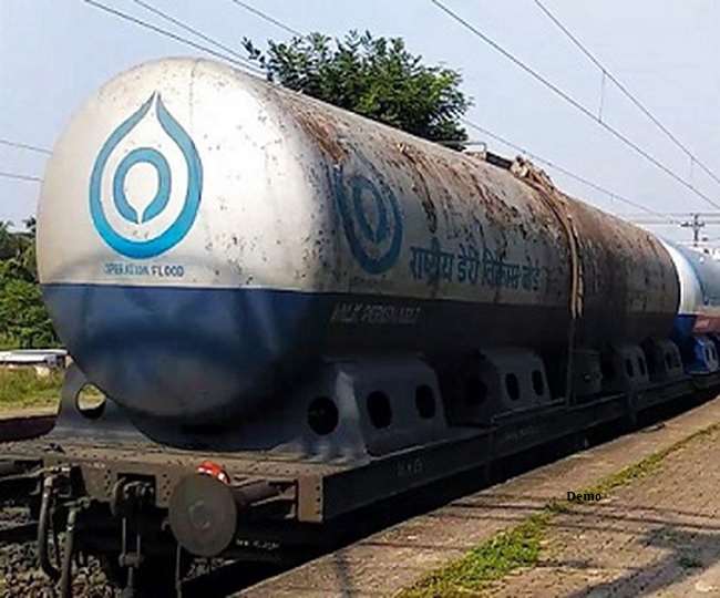 Indian Railway: अब पटरी पर परवान चढ़ेगी दुग्ध क्रांति, व्यापारियों को ...