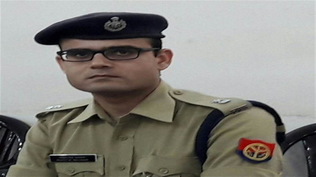 भाभा एटामिक रिसर्च सेंटर में वैज्ञानिक रहे हैं मेरठ के नए कप्‍तान रोहित ...