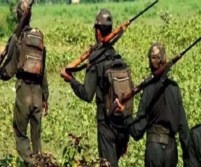 कोरोना के कारण नक्सलियों को मिला मौका, आदिवासी बच्चों को कर रहे टारगेट ...