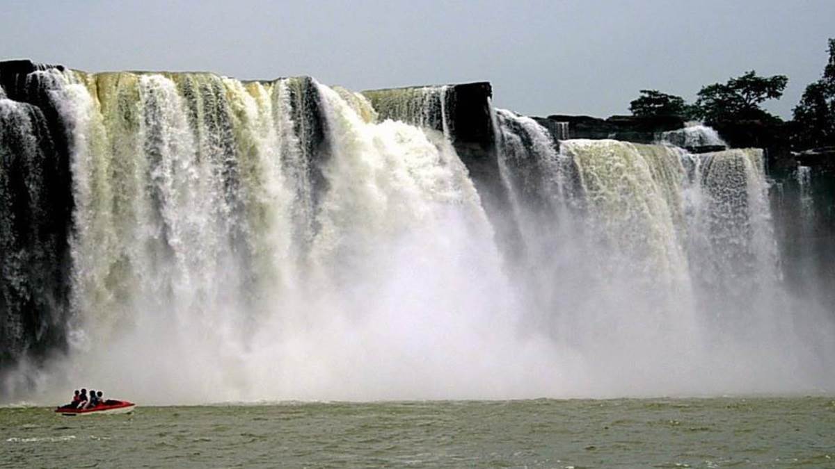 Water Fall In Chhattisgarh: भारत का नियाग्रा कहे जाने वाले चित्रकोट और ...