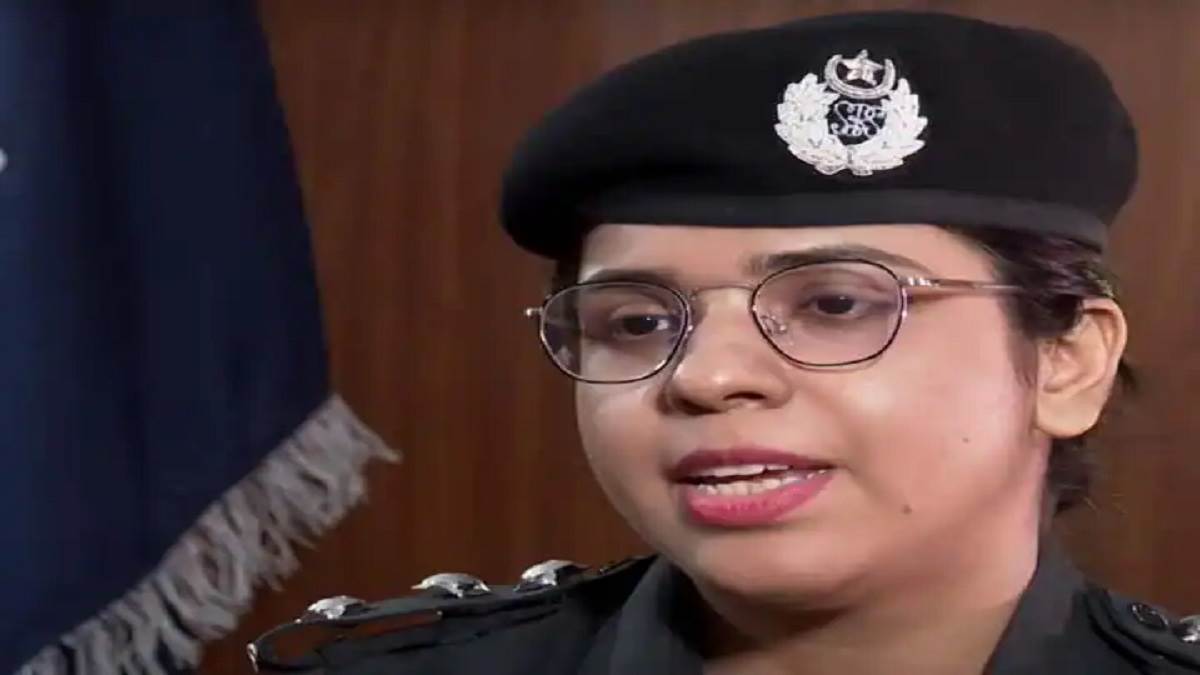 Pakistan First Hindu Woman DSP: पाकिस्तान की पहली हिंदू महिला DSP बनी ...