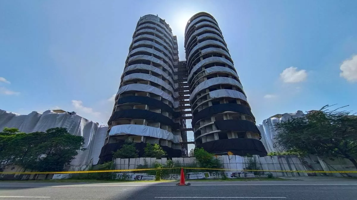 Twin Tower Demolition: कुतुबमीनार से भी ऊंचे ट्विन टावर की जगह बनेगा ...