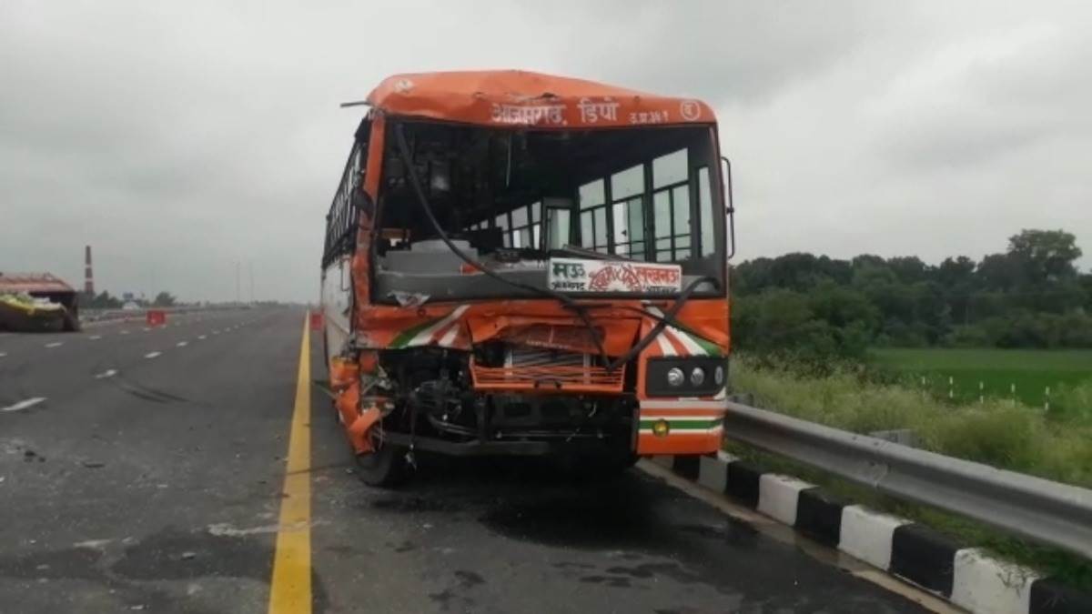 Accident in Barabanki: ट्रक और रोडवेज की बस में जोरदार टक्कर, 9 घायल; चार की हालत बेहद नाजुक ...