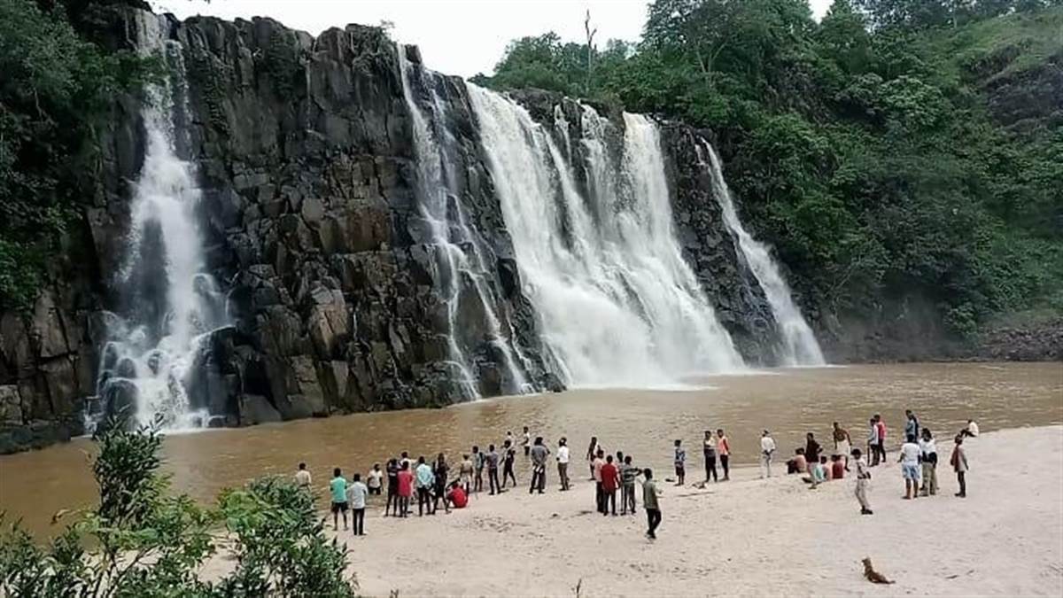 Ramdaha Waterfall Accident: छत्तीसगढ़ के रमदहा जलप्रपात हादसे के सभी छह ...