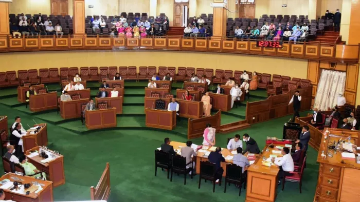 Manipur Assembly: मणिपुर विधानसभा अनिश्चितकाल के लिए स्थगित, कांग्रेस ...