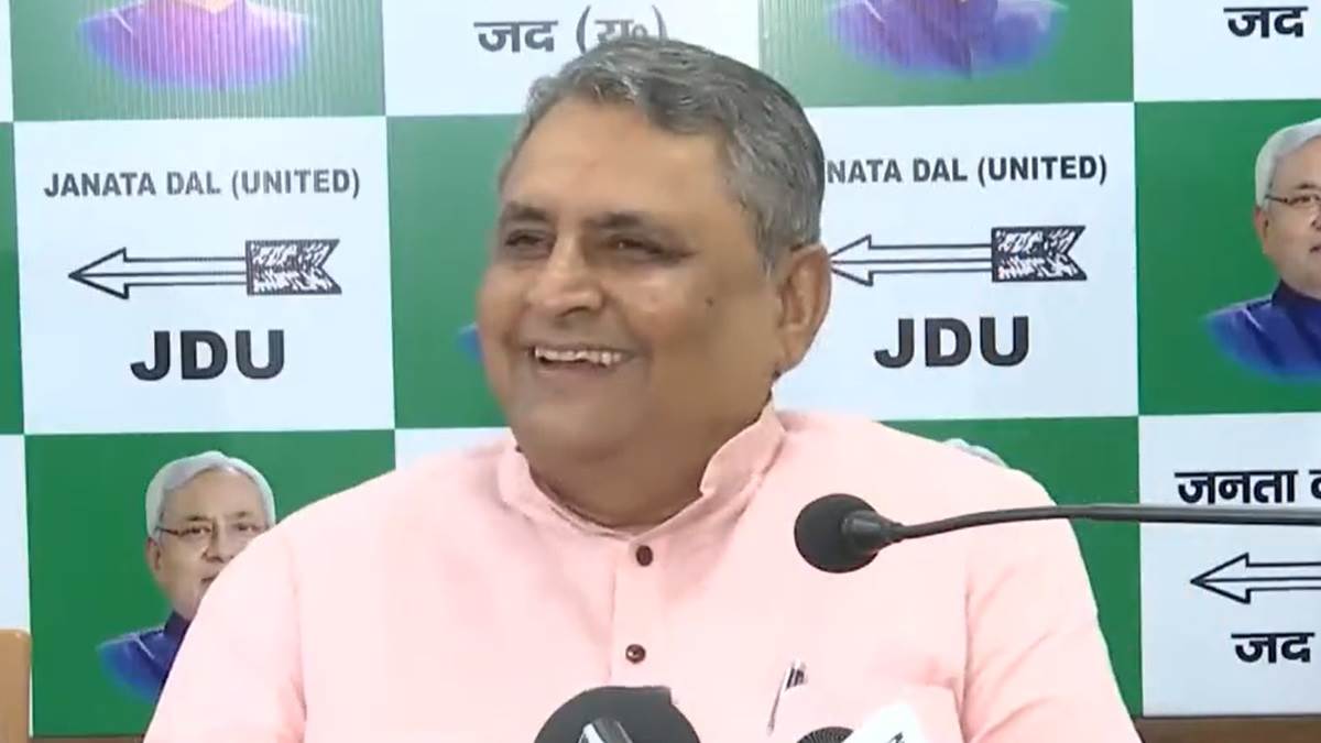 'आप चुनाव में बहुमत दिला दीजिए, हम बता देंगे I.N.D.I.A. का संयोजक और PM ...