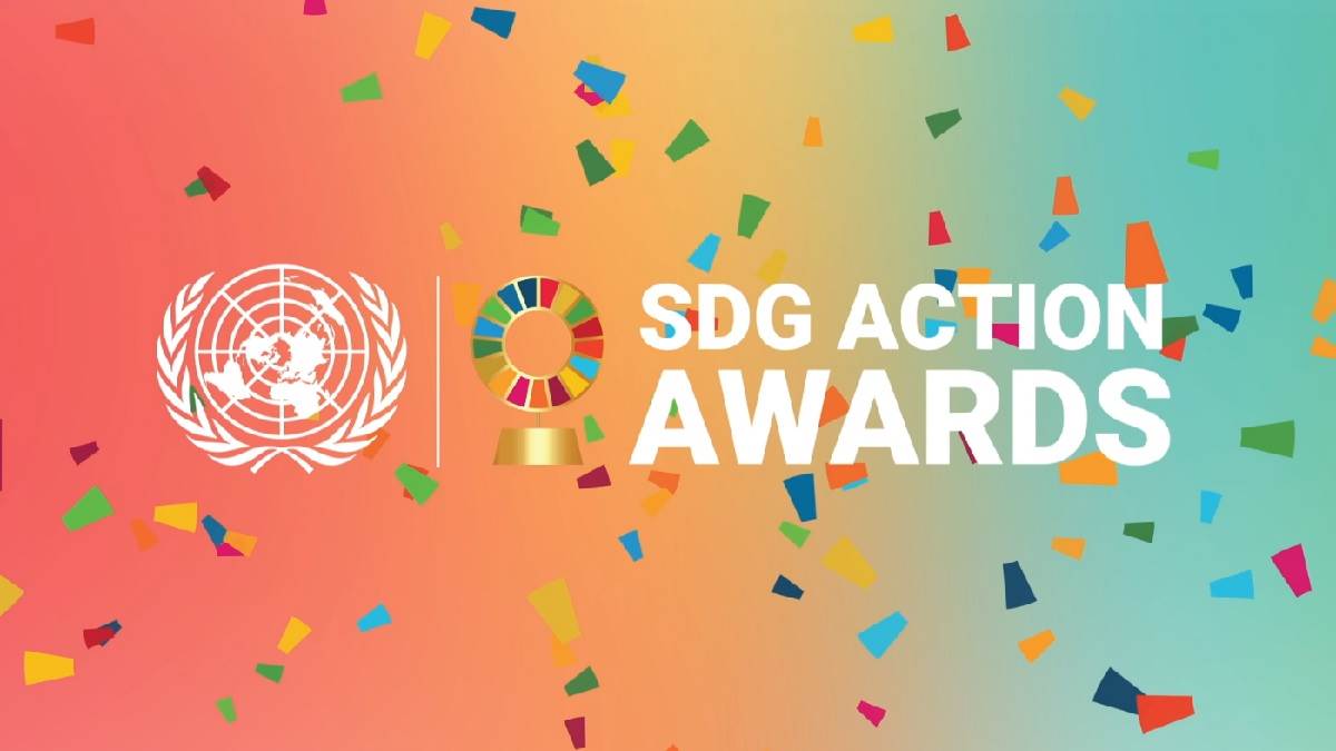 भारतीय महिला अधिकार कार्यकर्ता सृष्टि बख्शी 'चेंजमेकर' पुरस्कार के लिए ...