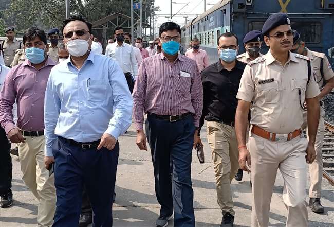 धनबाद मंडल में अब 100 किमी की रफ्तार से चलेगी मालगाड़ी, कोयला ढुलाई ...